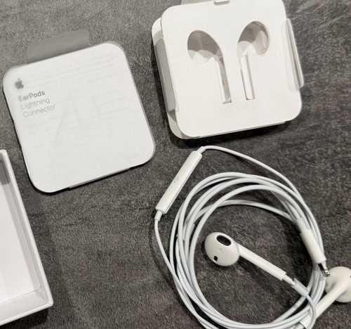 Наушники apple earpods lightning