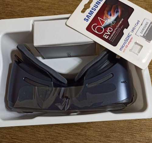 Очки виртуальной реальности samsung Gear VR