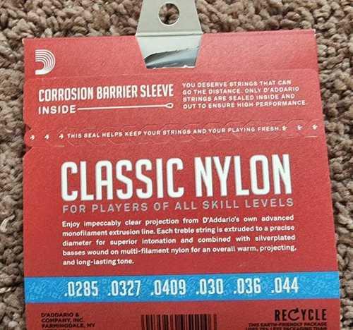 Струны D'Addario Classic Nylon (EJ27H). Оригинальн