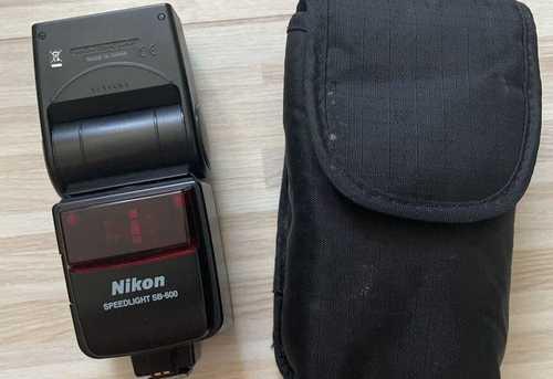 Вспышка камеры Nikon