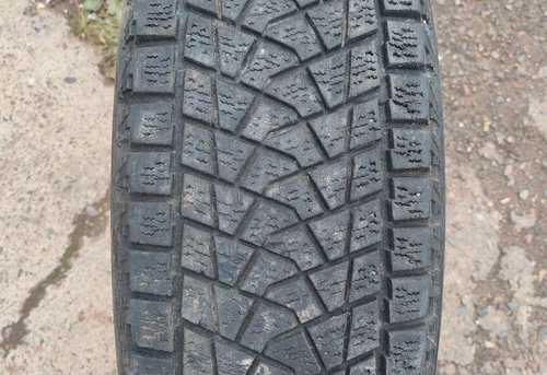 Bridgestone Blizzak DM-Z3 215/70 R16