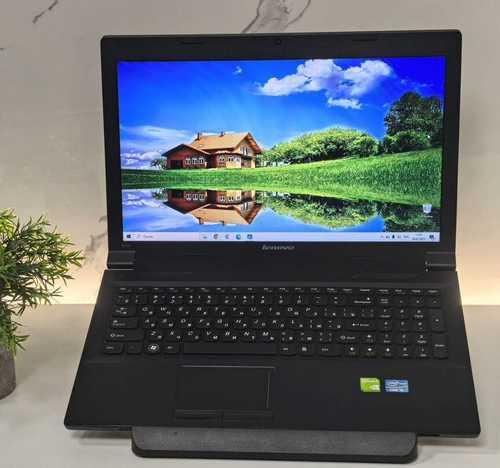 Ноутбук 15.6" Lenovo B590 (Core i5)