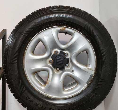 Dunlop Grandtrek Ice 02 225/70 R16