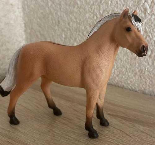 Фьорд лошадь schleich