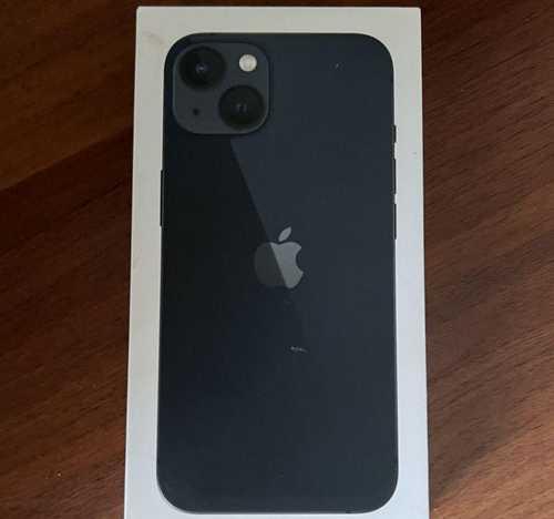Коробка от iPhone 13