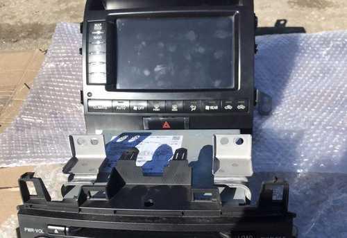 CD чейнджер pioneer toyota land cruiser 200