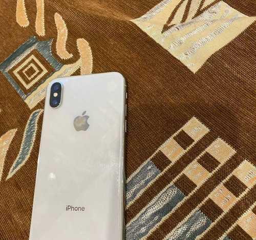 iPhone X, 256 ГБ