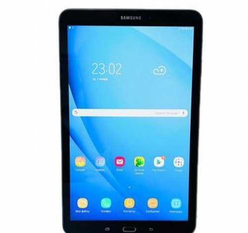 Планшет Samsung Galaxy Tab A SM-T585 (2016) 2/16 г