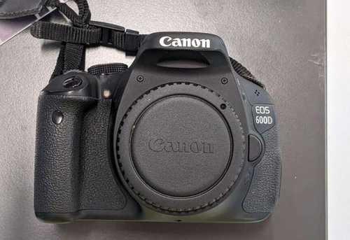 Зеркальный фотоаппарат Canon EOS 600d
