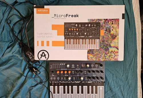 Синтезатор Arturia Microfreak