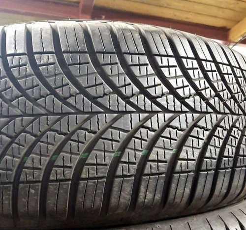 Goodyear Vector 4Seasons Gen-3 215/60 R16 99V