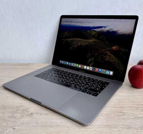 MacBook Pro 15" 2019 i7 16Gb SSD 256Gb