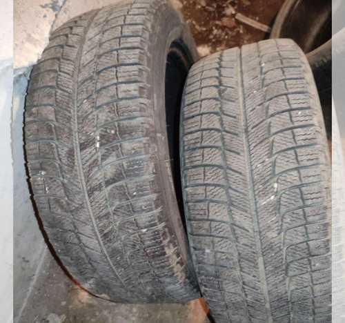 Michelin X-Ice XI3 215/50 R17