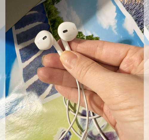 Наушники earpods проводные