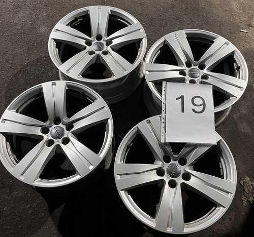 Литые диски Audi 8×R18 5×112