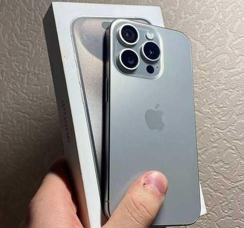 iPhone 15 Pro, 128 ГБ