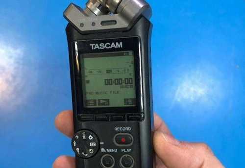 Рекордер Tascam Dr-22Wl