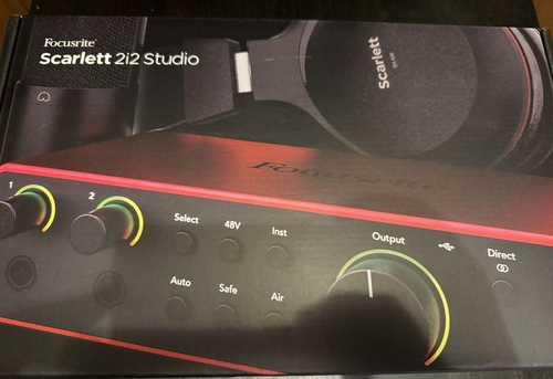 Focusrite scarlett 2i2 studio 4rd gen