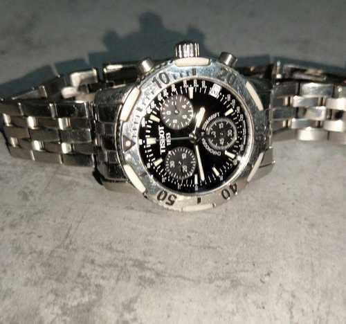 Мужские наручные часы tissot