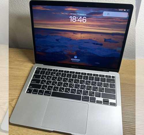 Apple macbook air 13 2020 m1 8gb 256