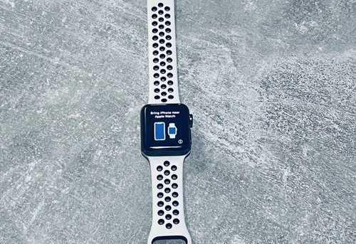 Apple watch 3 (nike) б/у, в отличном состоянии
