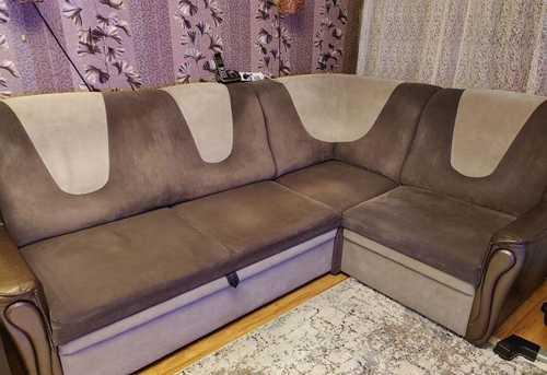 Угловой диван и раскладное кресло бу