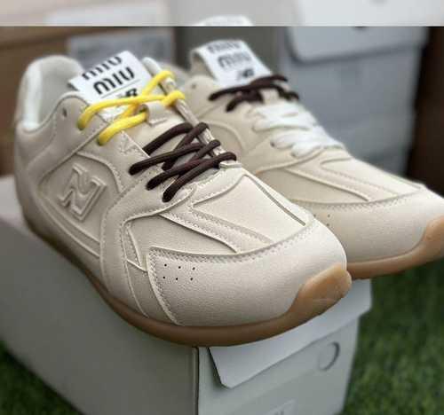 Кроссовки New Balance Miu Miu