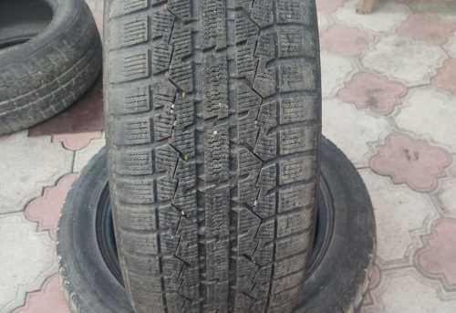 Toyo Observe Garit GIZ 205/55 R16