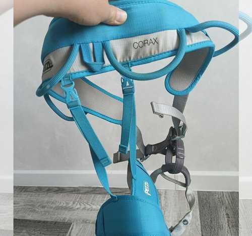 Страховочная система petzl corax