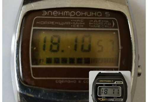 Часы"Электроника-5"и"Электроника-1" из СССР