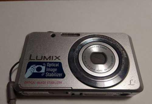 Компактны фотоаппарат Panasonic Lumix DMC-FH4