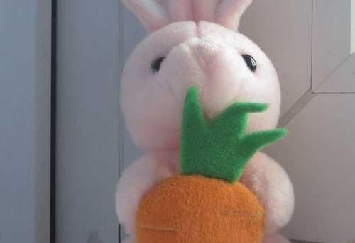 Мягкая игрушка зайчик с морковкой