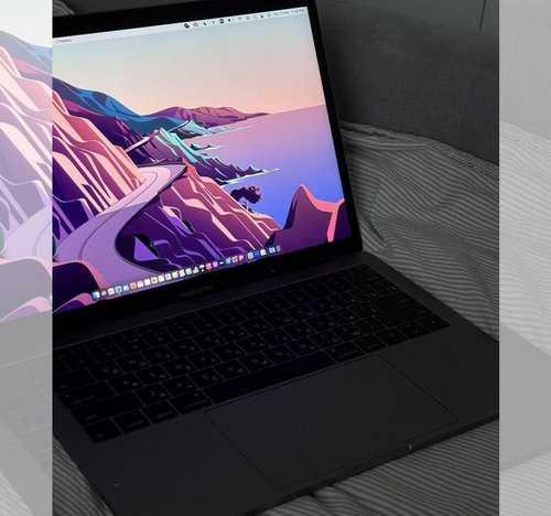 Apple macbook pro 13 2017