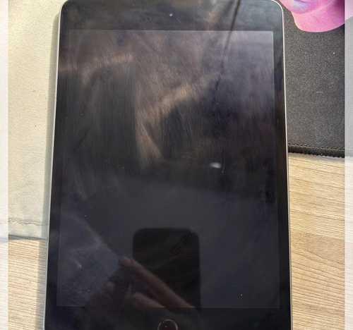 iPad mini 4 128gb