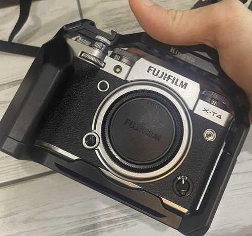 Fujifilm xt4 body