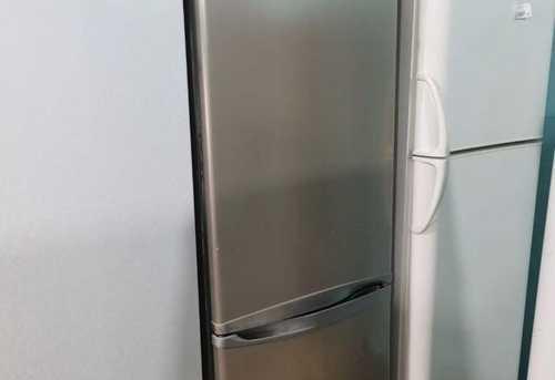 Холодильник серый
