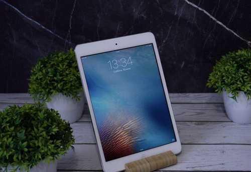 Apple iPad Mini 16 Gb (Wi-Fi) silver