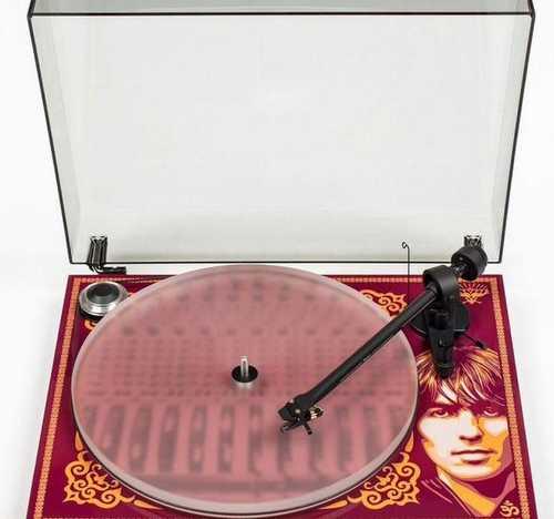 Pro-Ject essential III DC OM 10 George Harrison