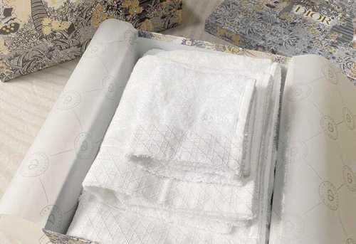 Набор махровых полотенец полотенца диор dior