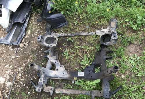 Подрамник передний BMW E70 E71 X5 X6