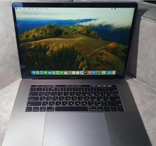 MacBook Pro 15 2019 i9/16/512 28 циклов