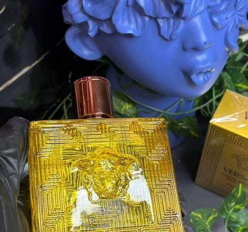 Вдохновение Versace Eros: Энергия желаний