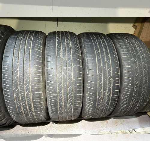 Bridgestone Dueler H/T 215/60 R17 96H