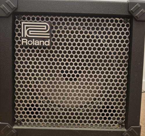 Гитарный комбоусилитель Roland Cube 15 комбик