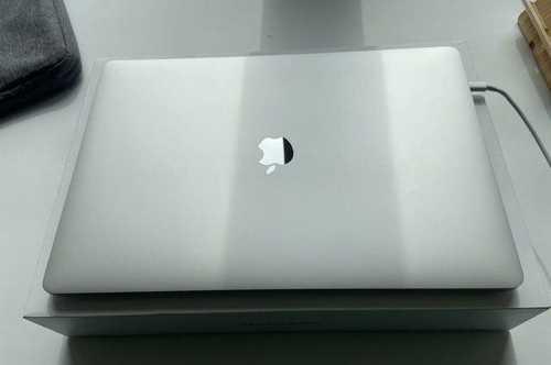Apple macbook pro 16 2019 i7 (утопленник)