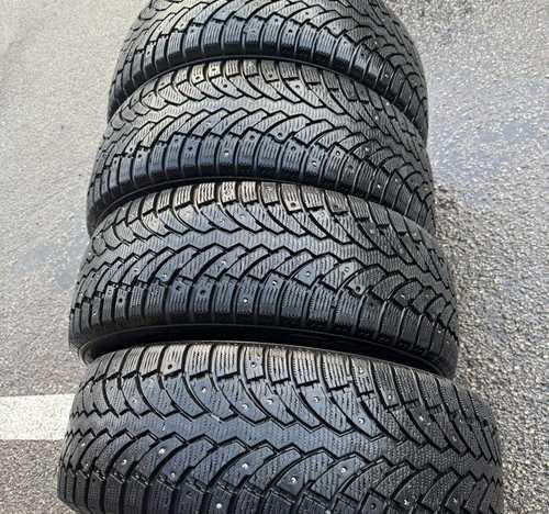 Pirelli Formula Ice 205/60 R16