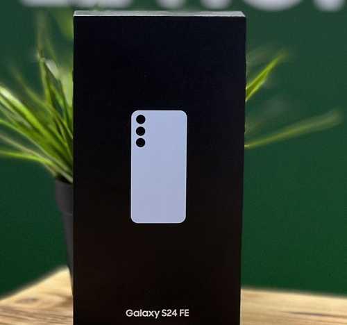 Samsung Galaxy S24 FE, 8/256 ГБ