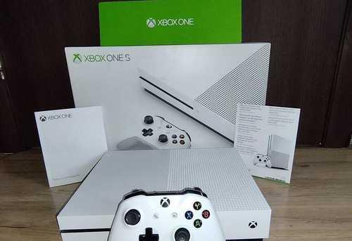 Xbox One S + 72 игры