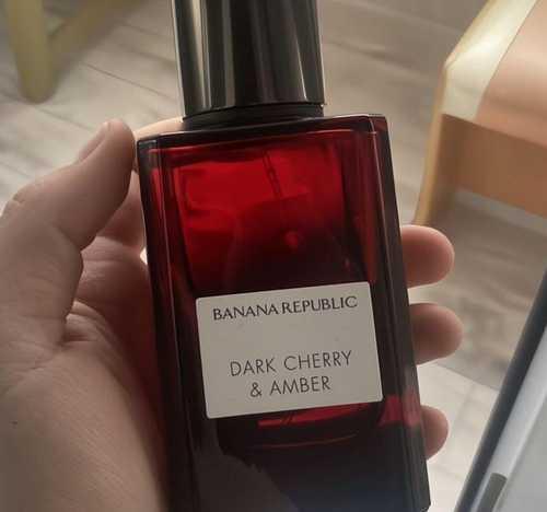 Туалетная вода Banana republic dark cherry