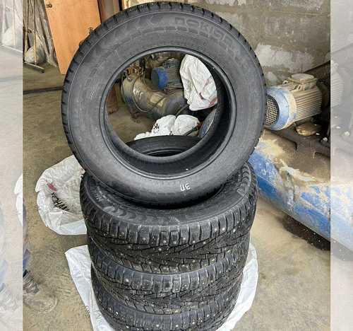 Nokian Tyres Hakkapeliitta 7 225/65 R17